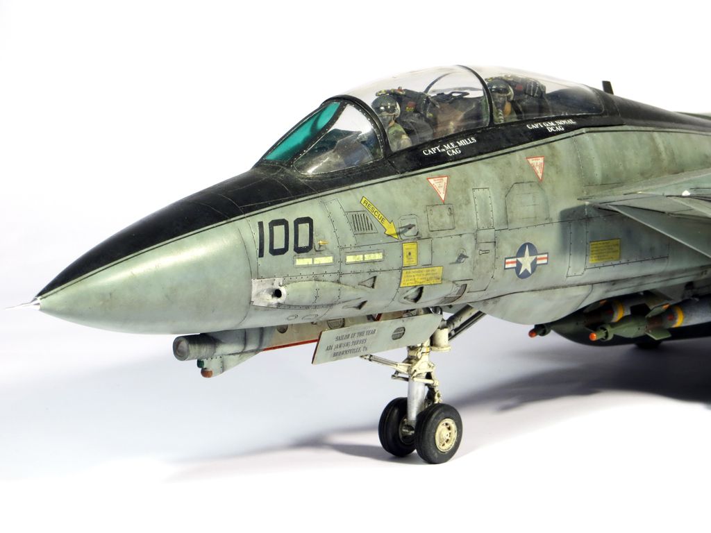 F-14A Tomcat VF-211 Checkmates - new pics 01/2014 - Ready for ...