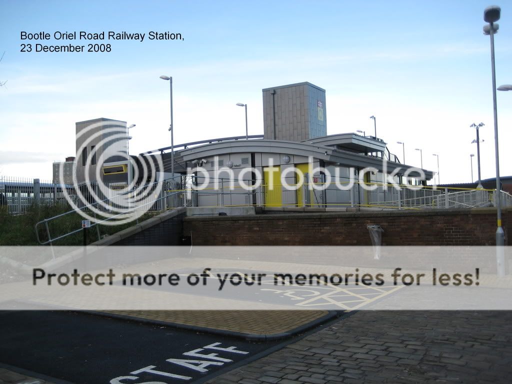 Bootle Oriel Road Railway Station - Bootle Times News